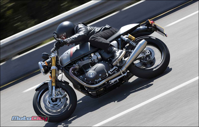 MotoCity重車檔案-TRIMPH-2020 THRUXTON RS